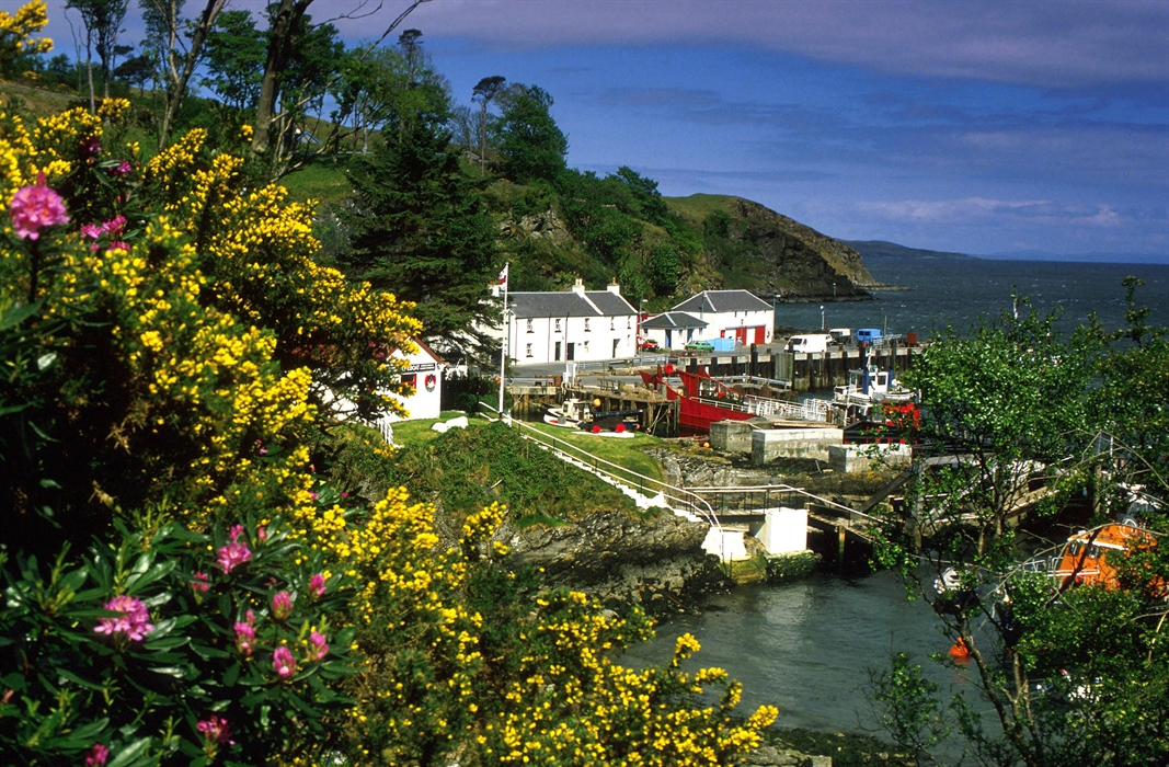 Port Askaig Visitor Guide - Accommodation, Things To Do & More ...