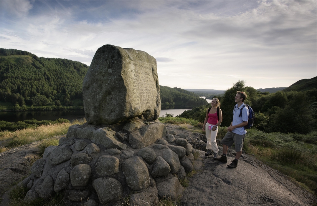 Bruce's Stone, New Galloway – Historic Sites | VisitScotland