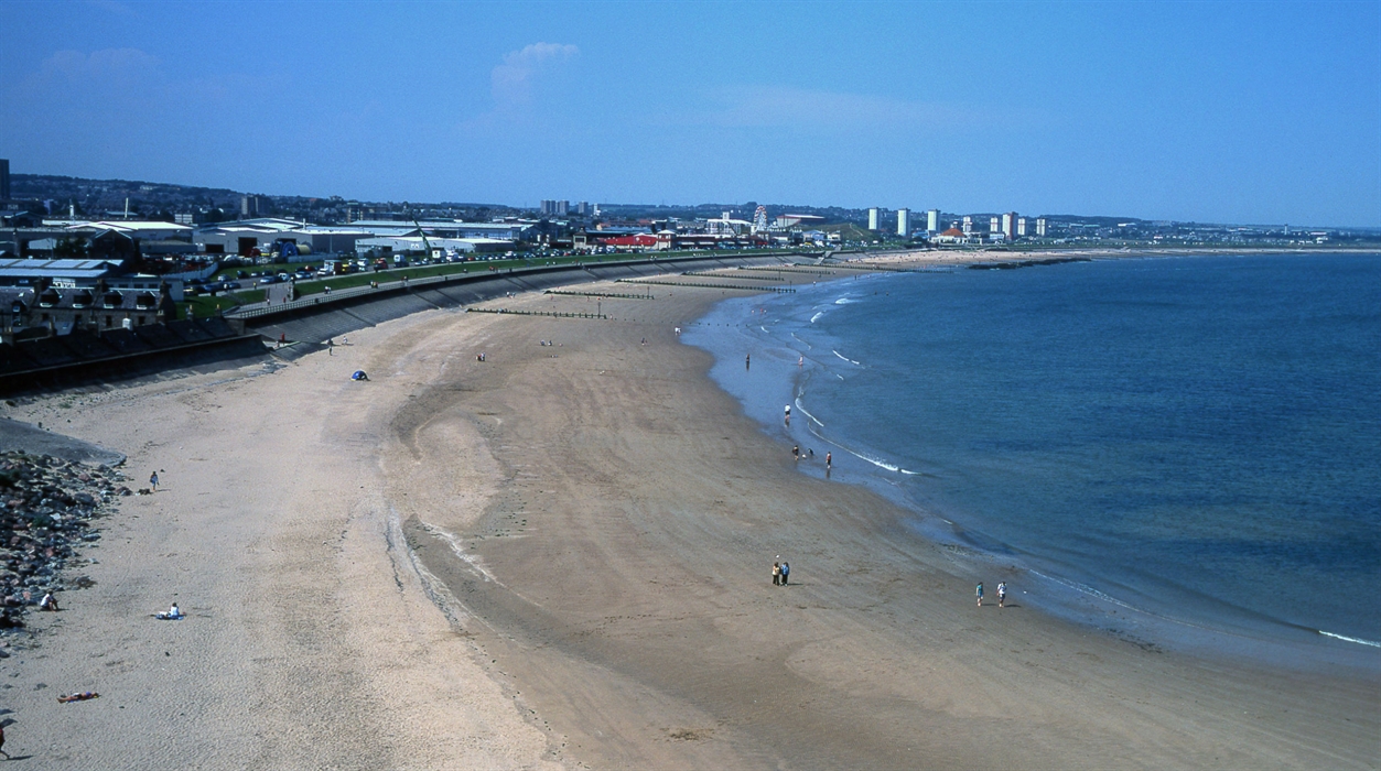 Aberdeen Ballroom Beach, Aberdeen & Aberdeenshire – Beaches | VisitScotland