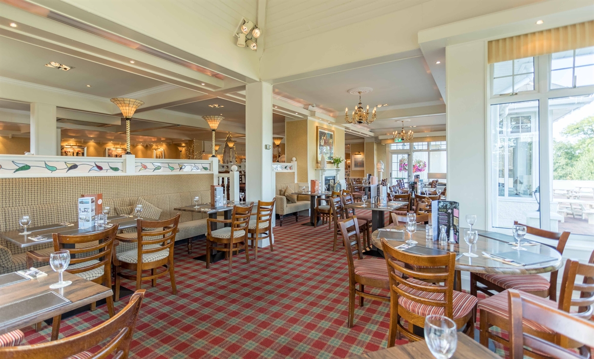 The Loch House, Lochwinnoch – Restaurants | VisitScotland
