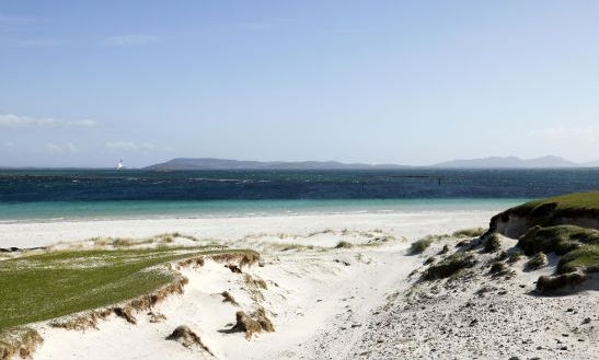 East Beach, "Tràigh Bheasdaire", Berneray – Beaches | VisitScotland