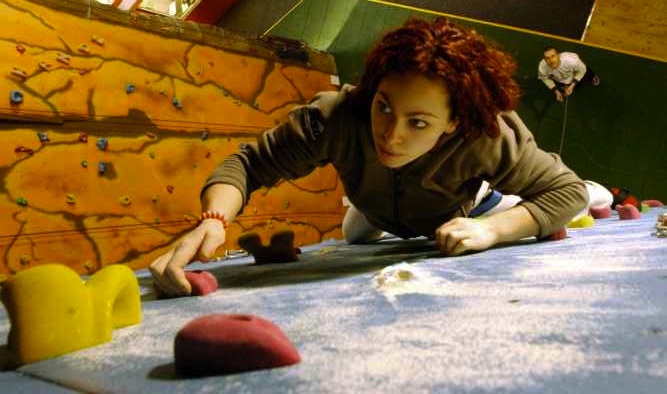 Avertical World Climbing Centre, Dundee – Climbing and Abseiling ...