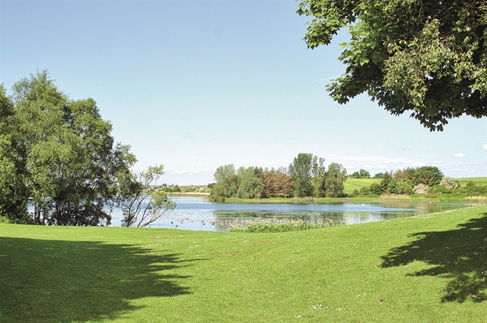 Forfar Loch Country Park, Forfar – Nature Centres & Reserves ...