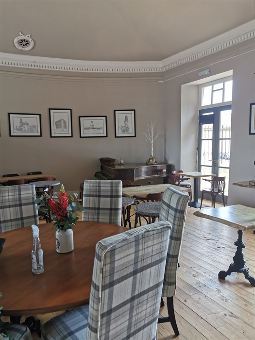 Cafe Mor, Greenock – Cafes & Tearooms | VisitScotland