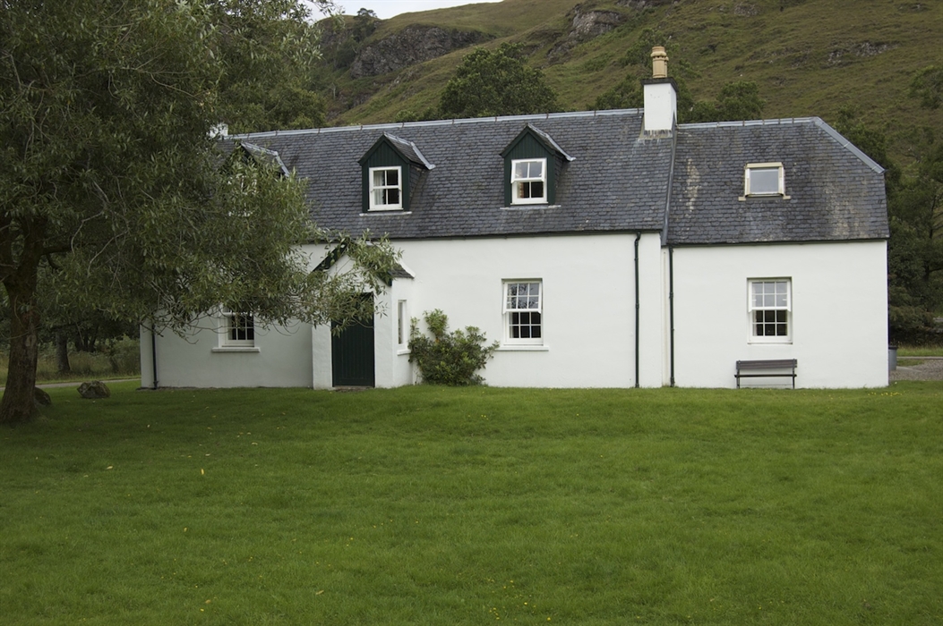 Strathan House, Strathcarron – Self Catering | VisitScotland